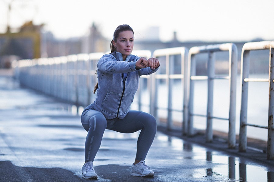 The 10-Minute Squat Challenge - Oxygen Mag