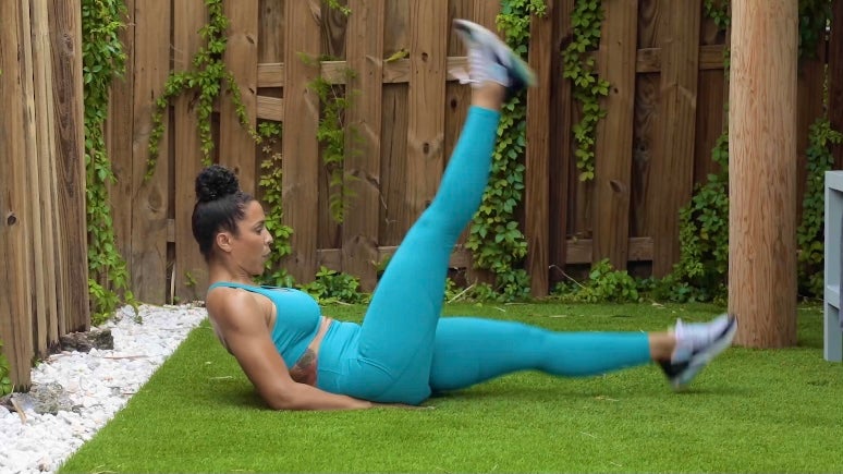 Six-Pack Boot Camp: Kicks and Planks to Crush Your Core