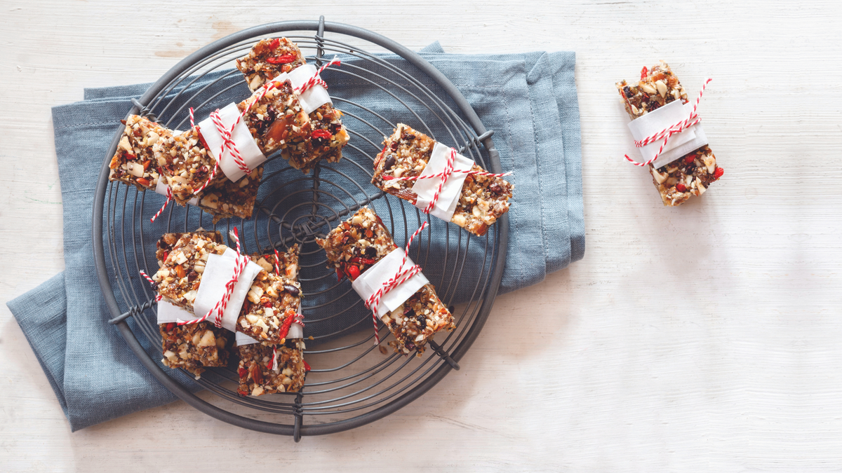 6 Energy Bar Recipes to Fuel Your Fit Life - Oxygen Mag