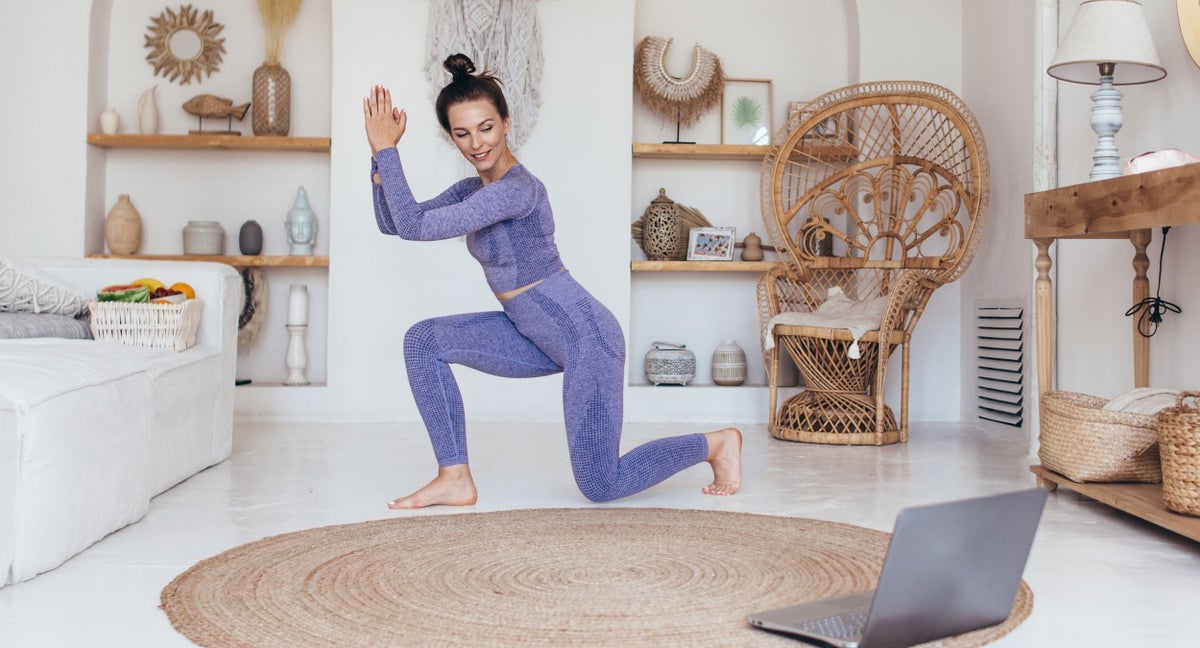 The Pros and Cons of Virtual Workouts - Oxygen Mag